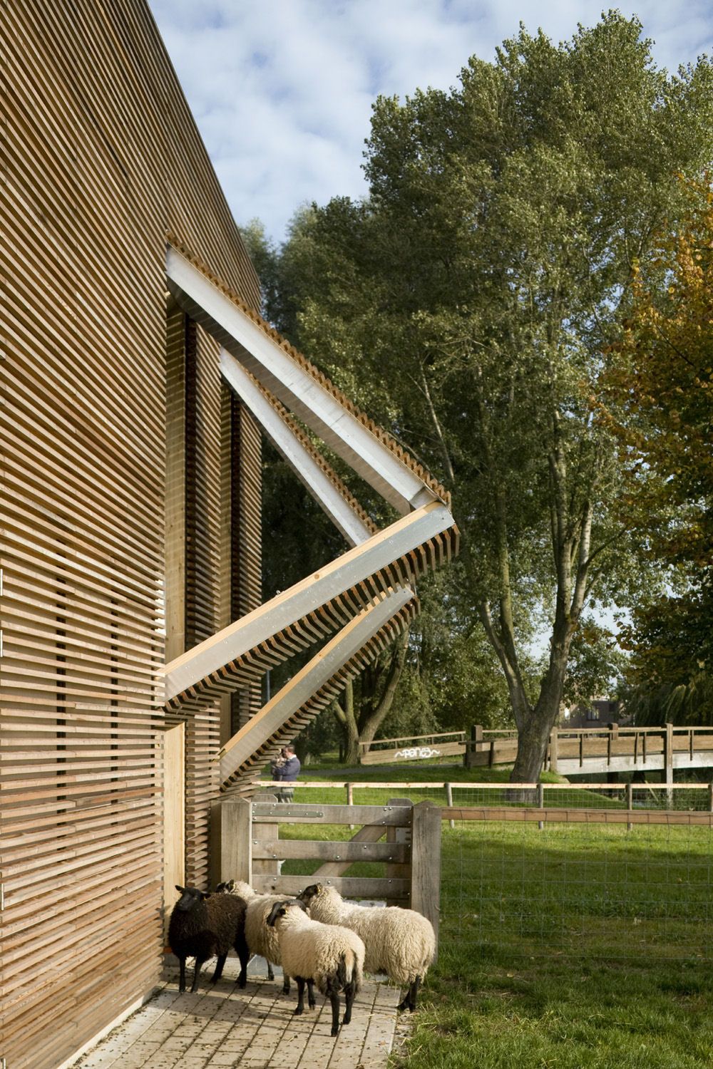 Operable Facades - modlar.com