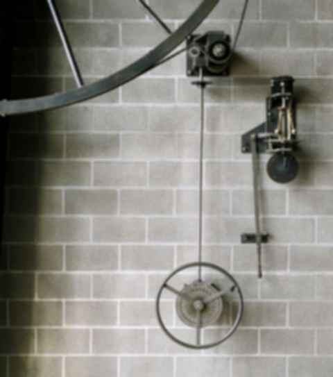 Chicken Point Cabin - Door Operations - modlar.com