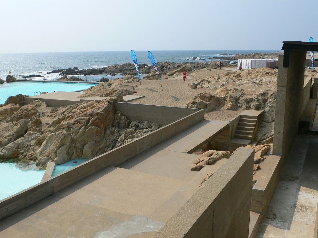 Leca Swimming Pool - Pool/View - modlar.com
