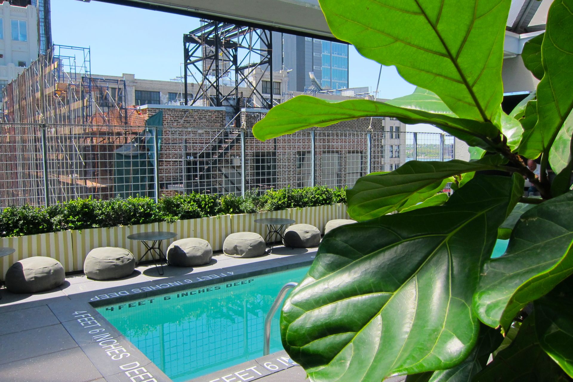 La Piscine at Hotel Americano - Pool Area - modlar.com