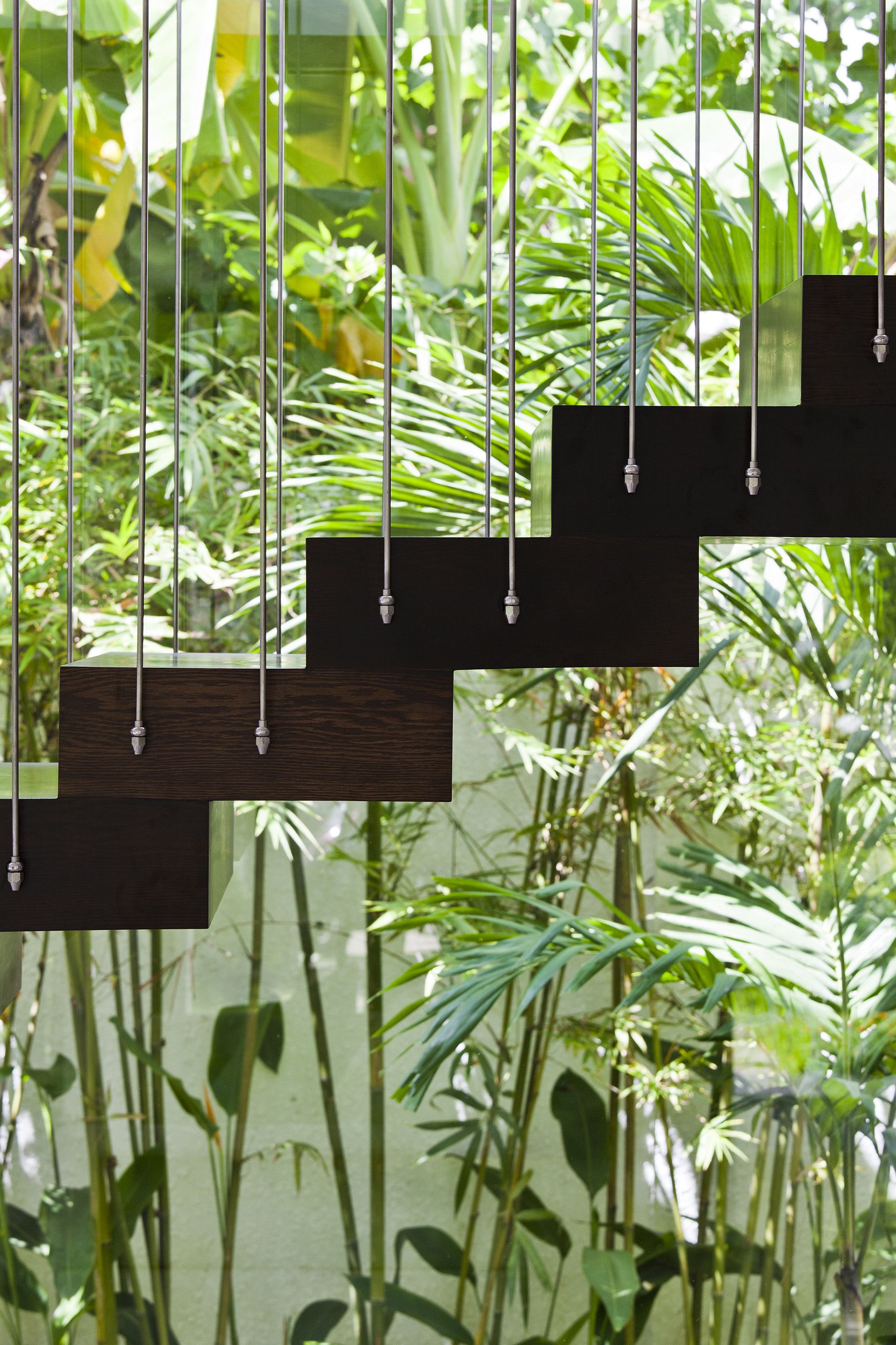 Frey II House - exterior - modlar.com