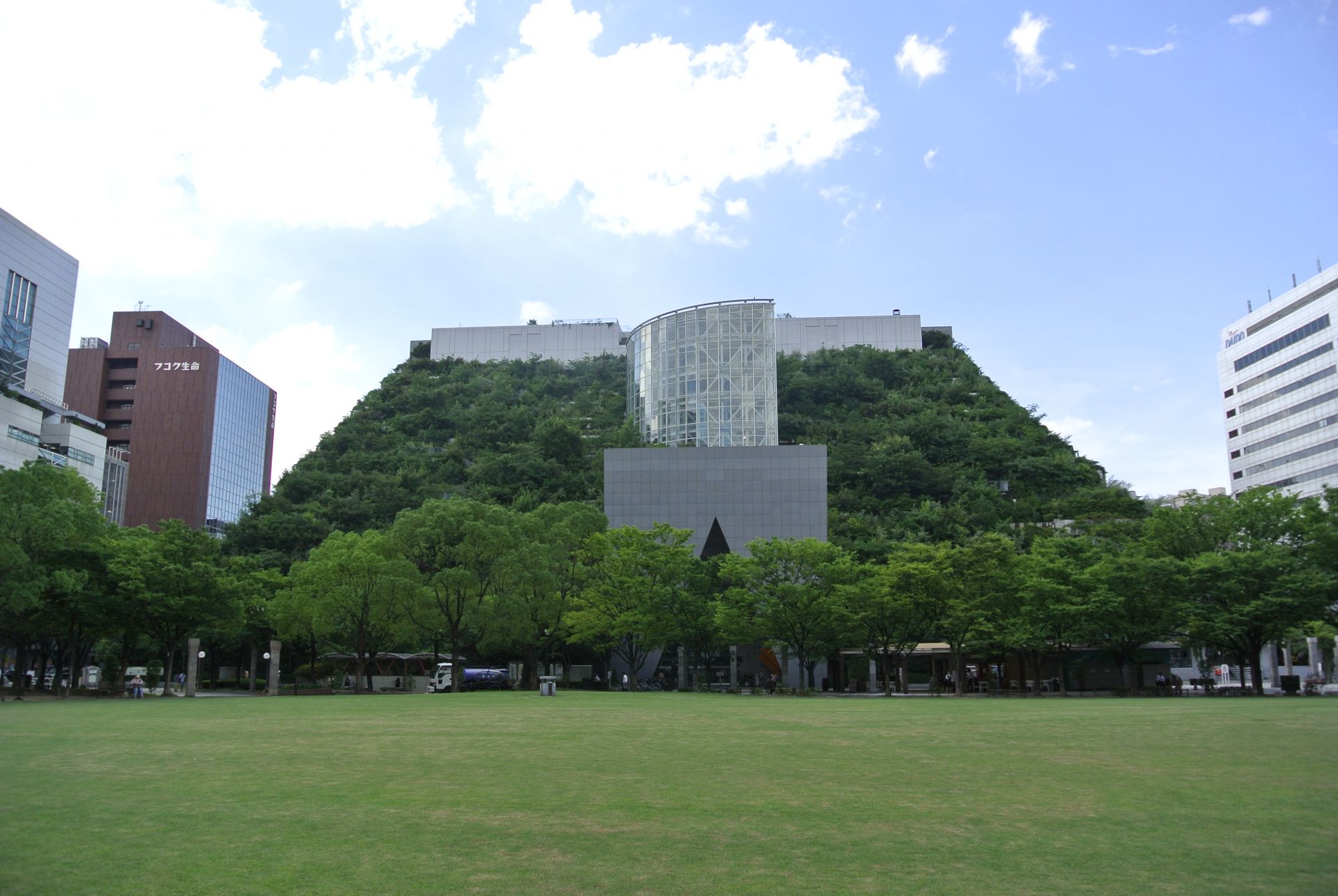 Acros Fukuoka International Hall - Exterior/Grass Area - modlar.com