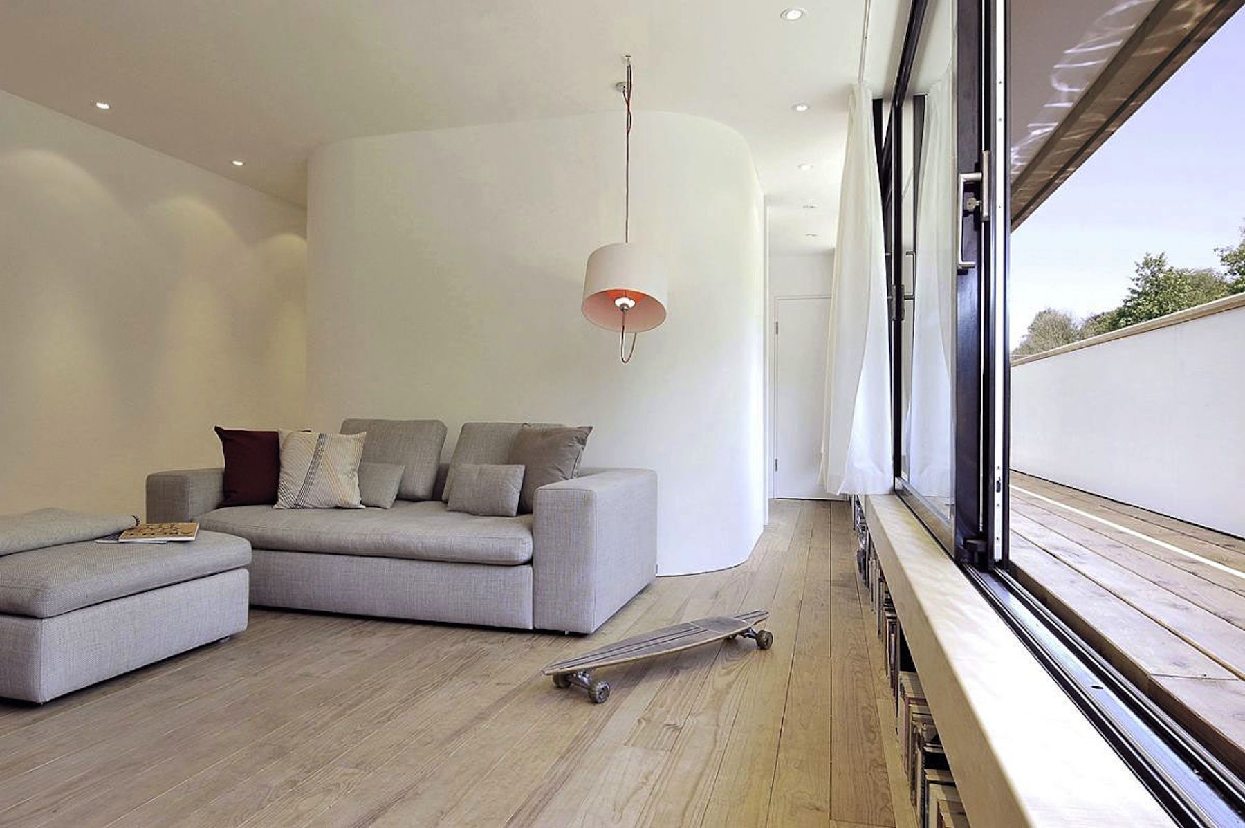 Refraction House - Lounge - modlar.com