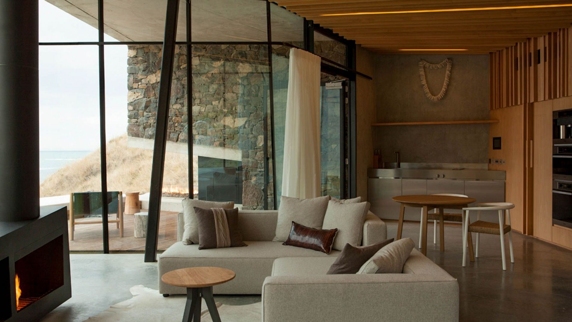 Seascape Retreat - Interior Walls - modlar.com