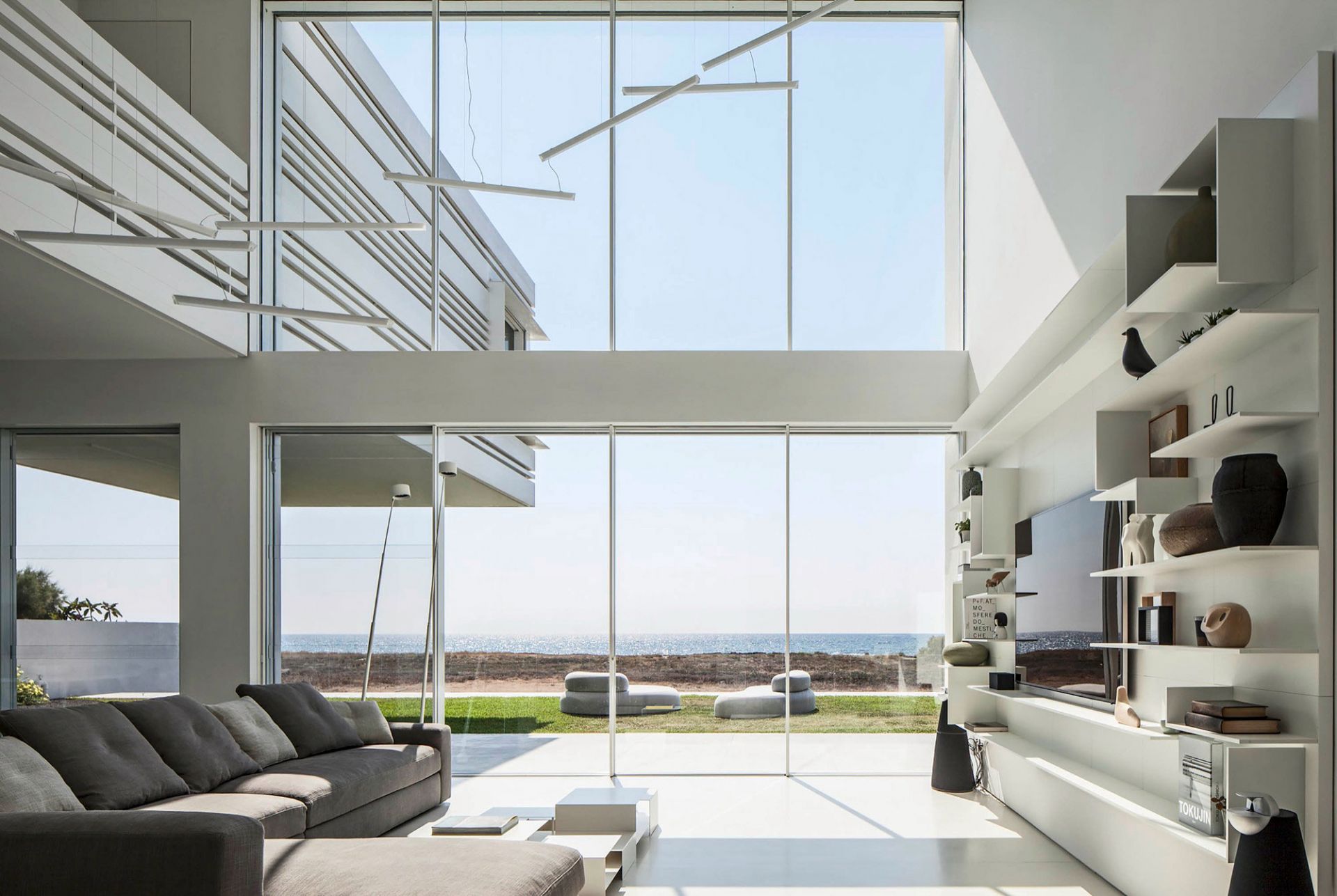 Studio House - Interior - modlar.com