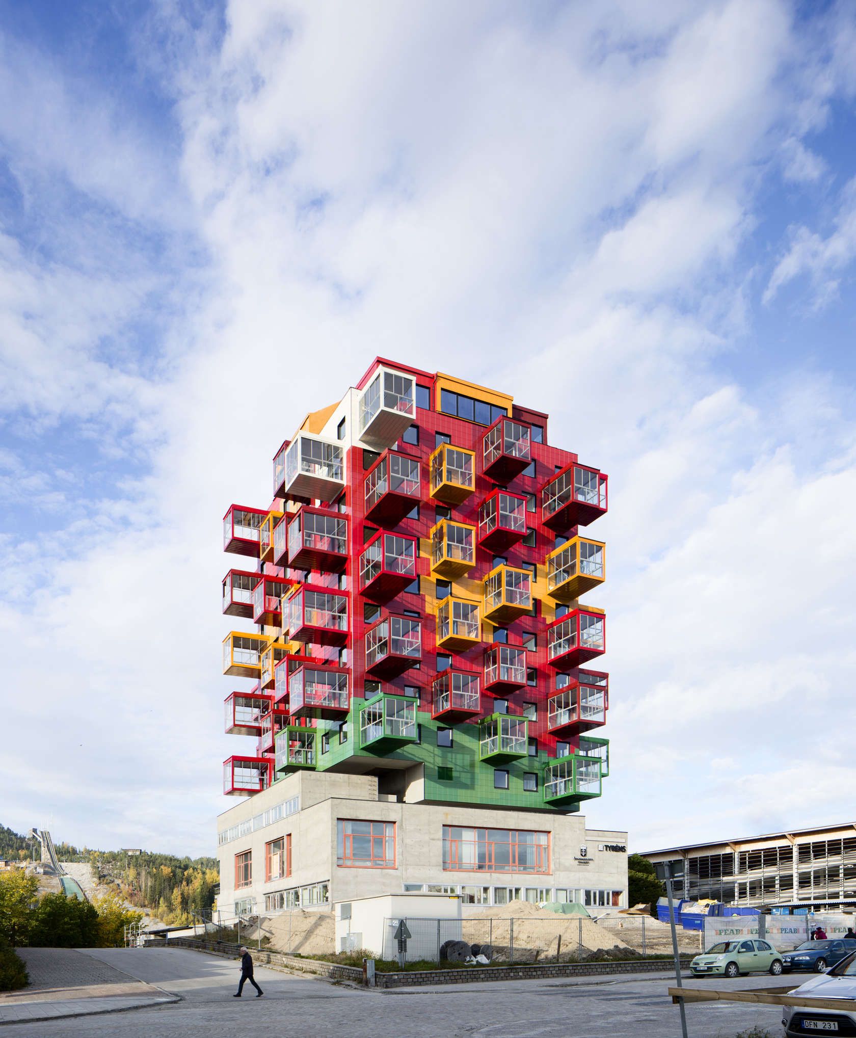 Tower on the Ting - Exterior/Street View - modlar.com