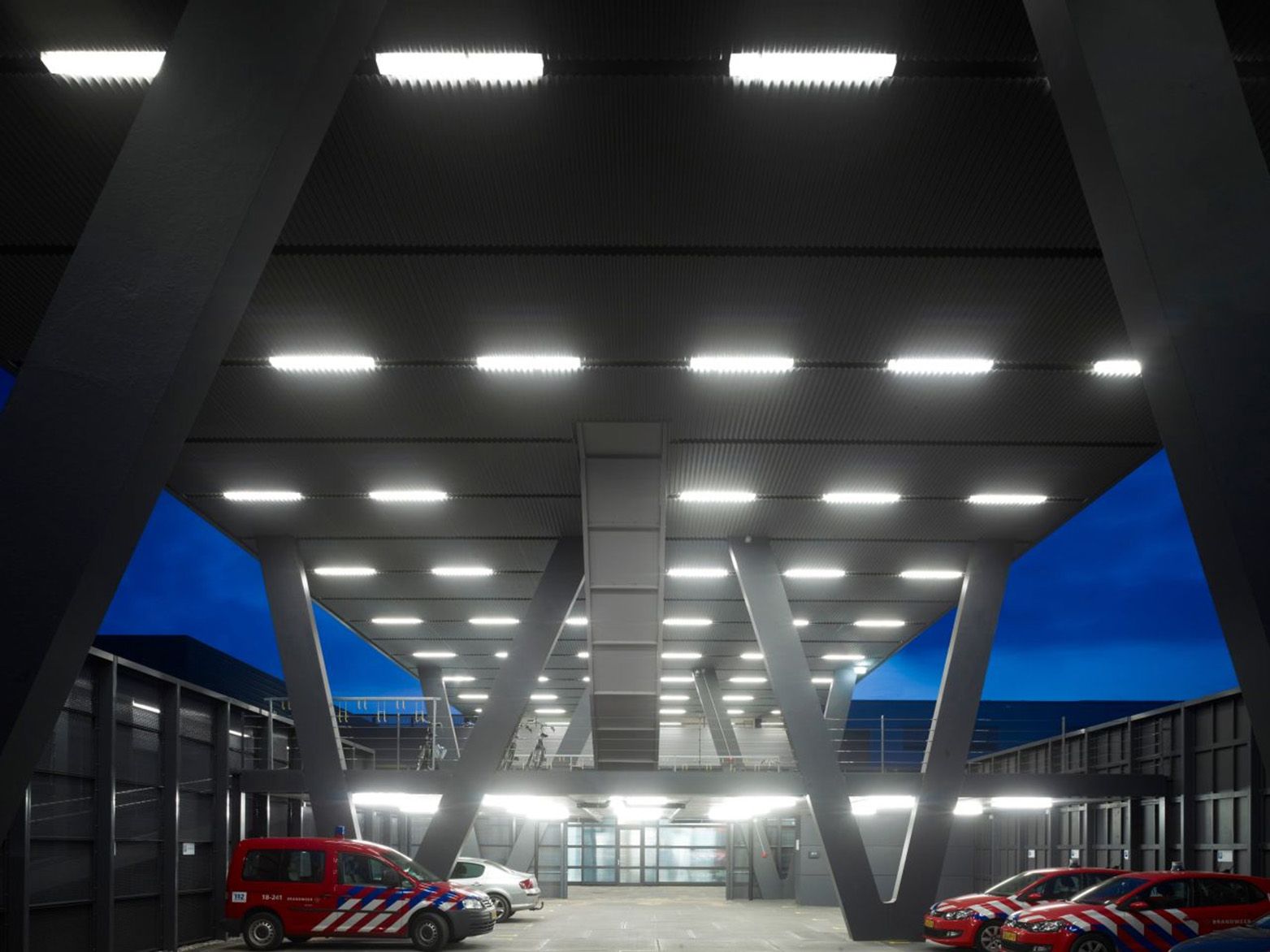 Fire Station Dordrecht - Exterior at Night - modlar.com