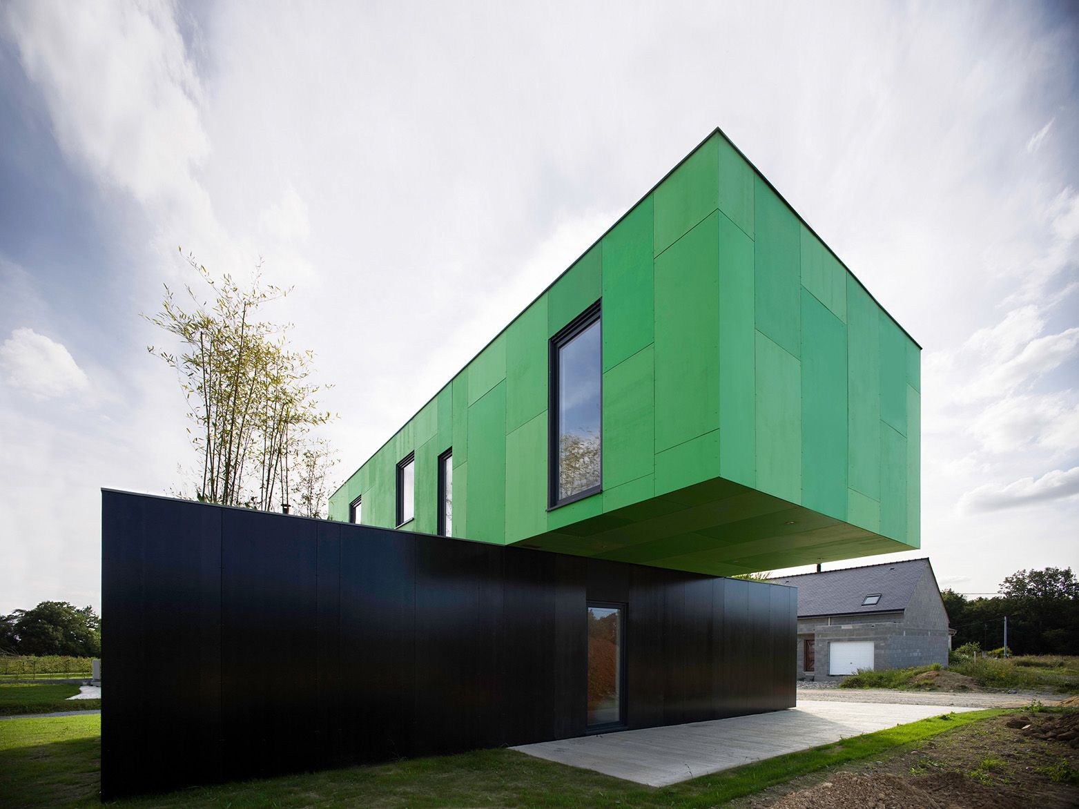 PC House - Exterior - modlar.com