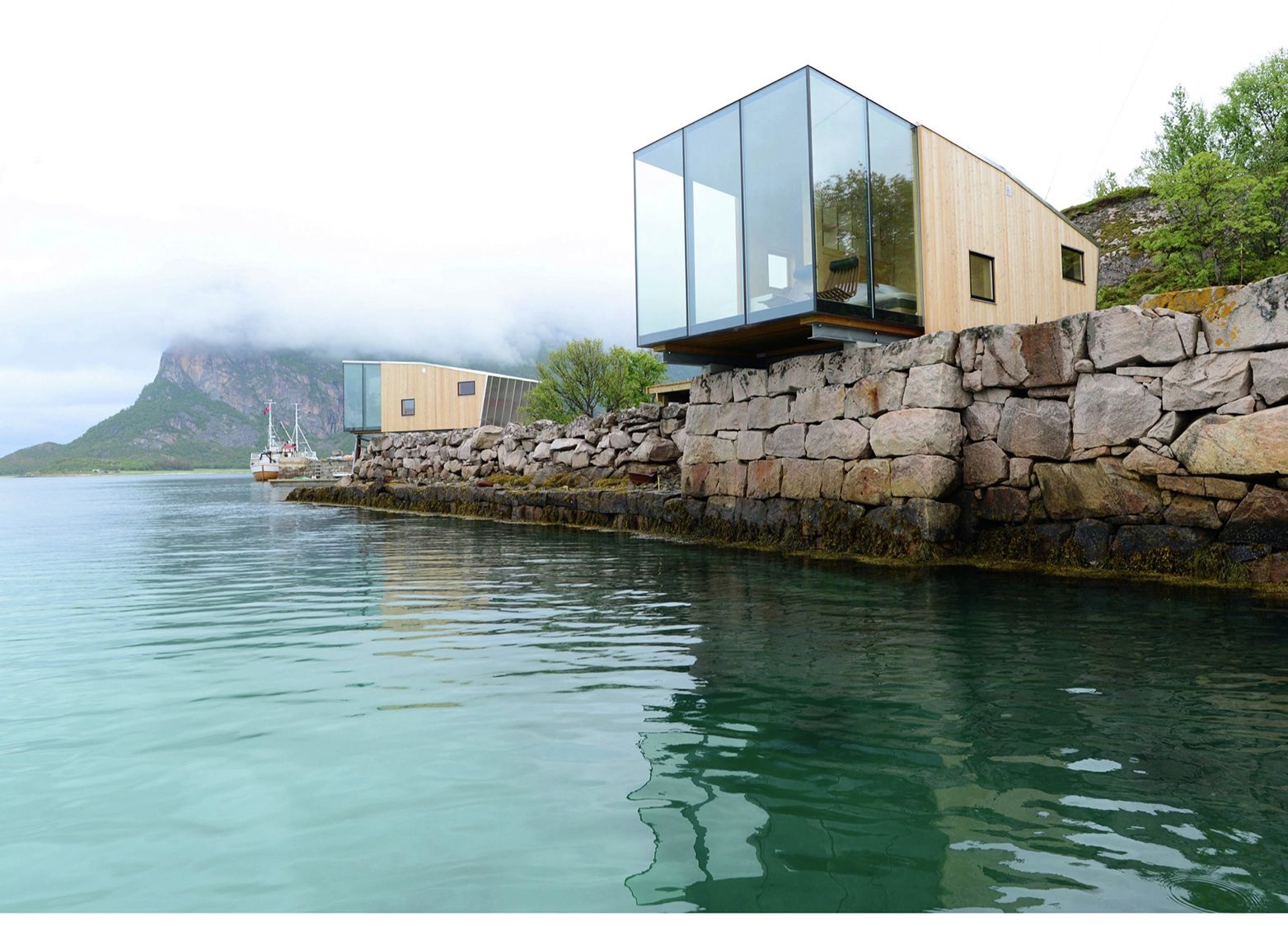 Incredible Resorts and Retreats - modlar.com