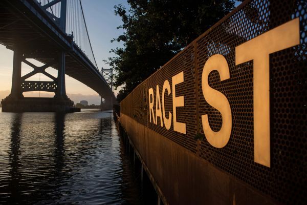 Race Street Pier - Race St Sign - modlar.com