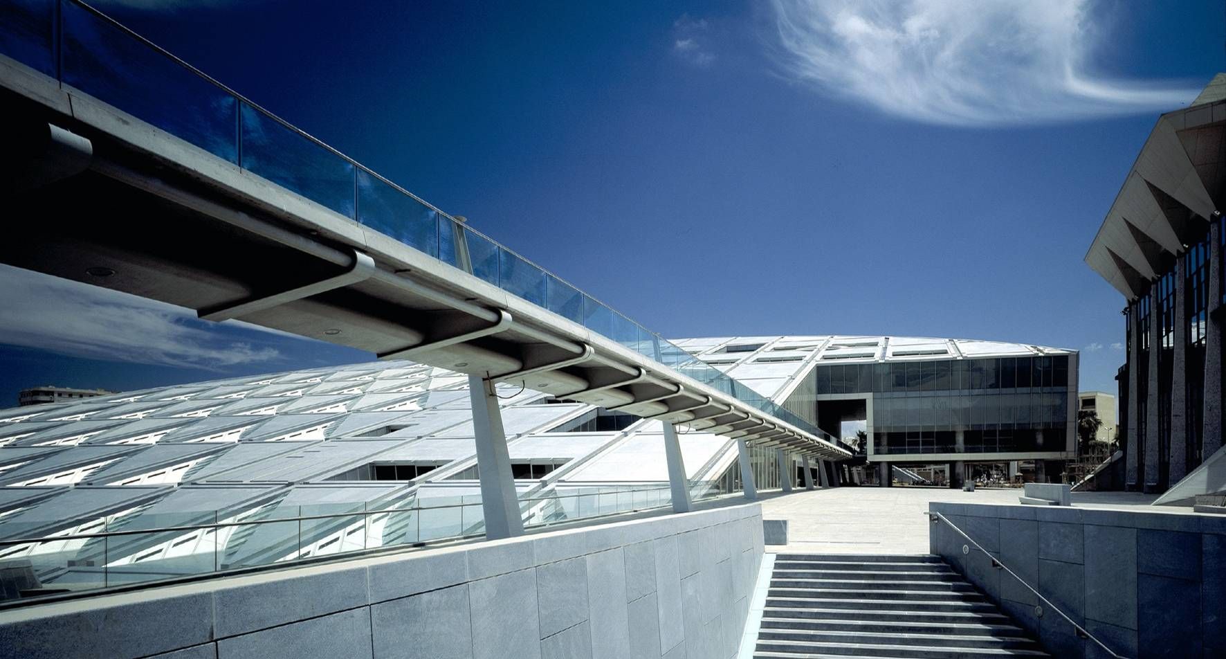 Bibliotheca Alexandrina - Exterior - modlar.com