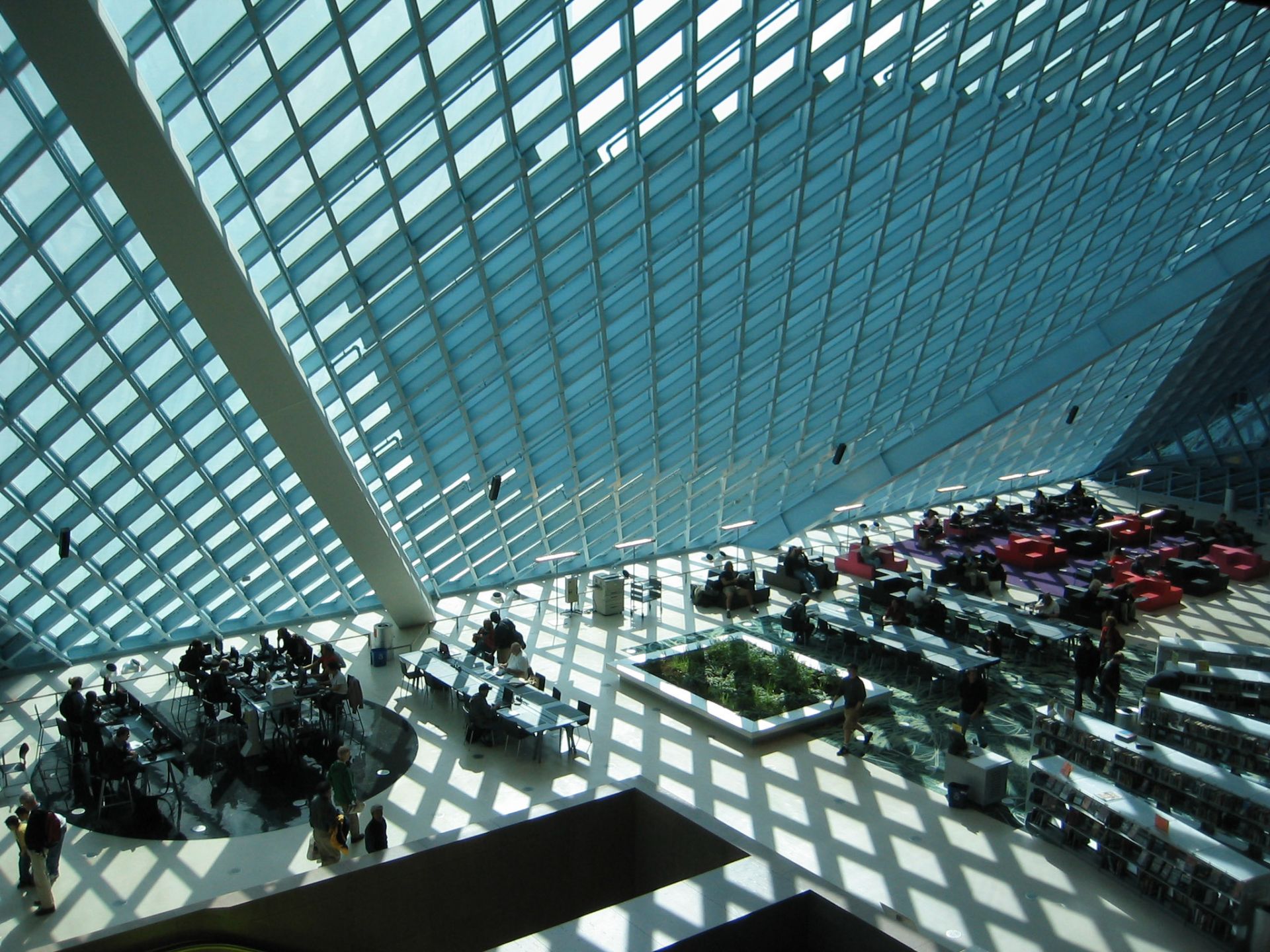 Seattle Central Library - Exterior - modlar.com