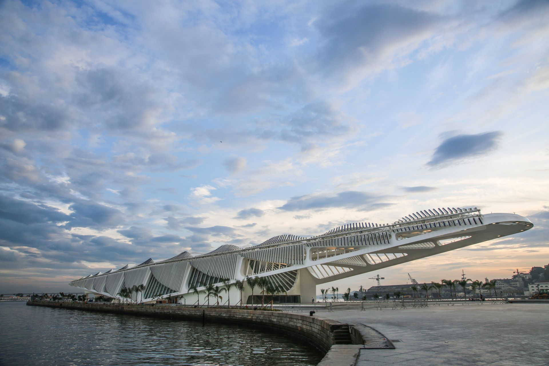 Museum of Tomorrow - Exterior - modlar.com
