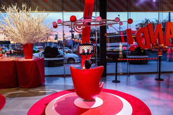 Wonderland by Target - Interactive Element - modlar.com