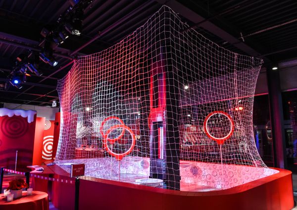 Wonderland by Target - Interactive Element - modlar.com