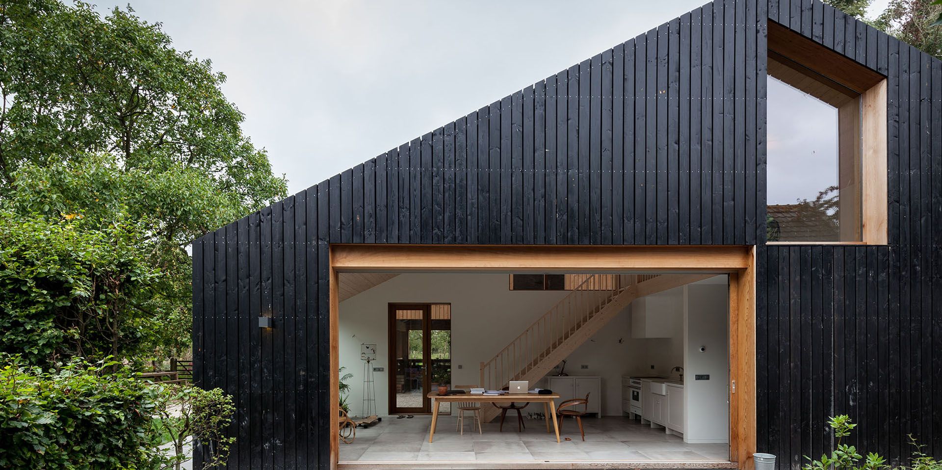 Black Villa - Exterior - modlar.com