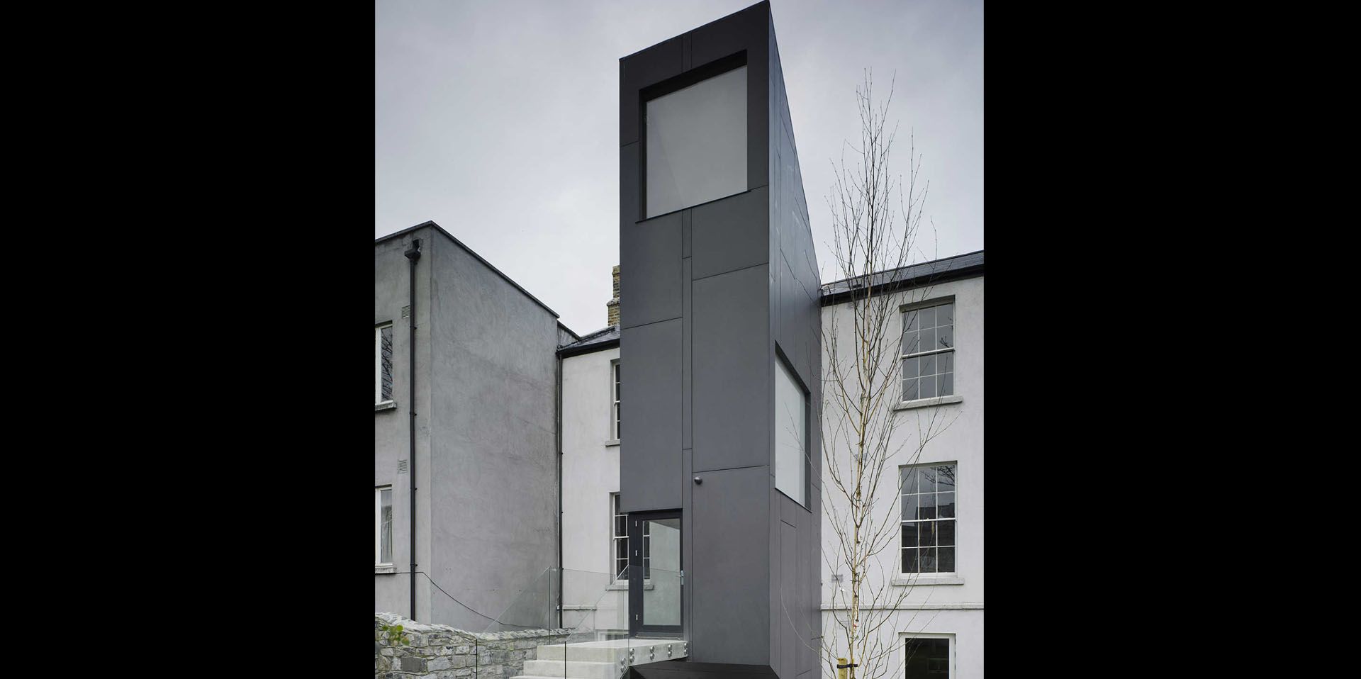 Slit House - Site plan - modlar.com