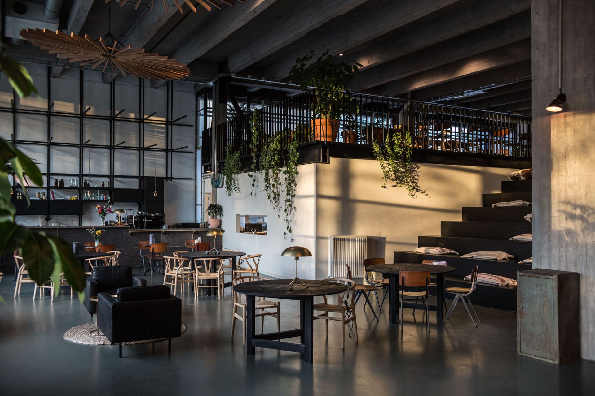 One Main Office Renovation - Concept Design - modlar.com