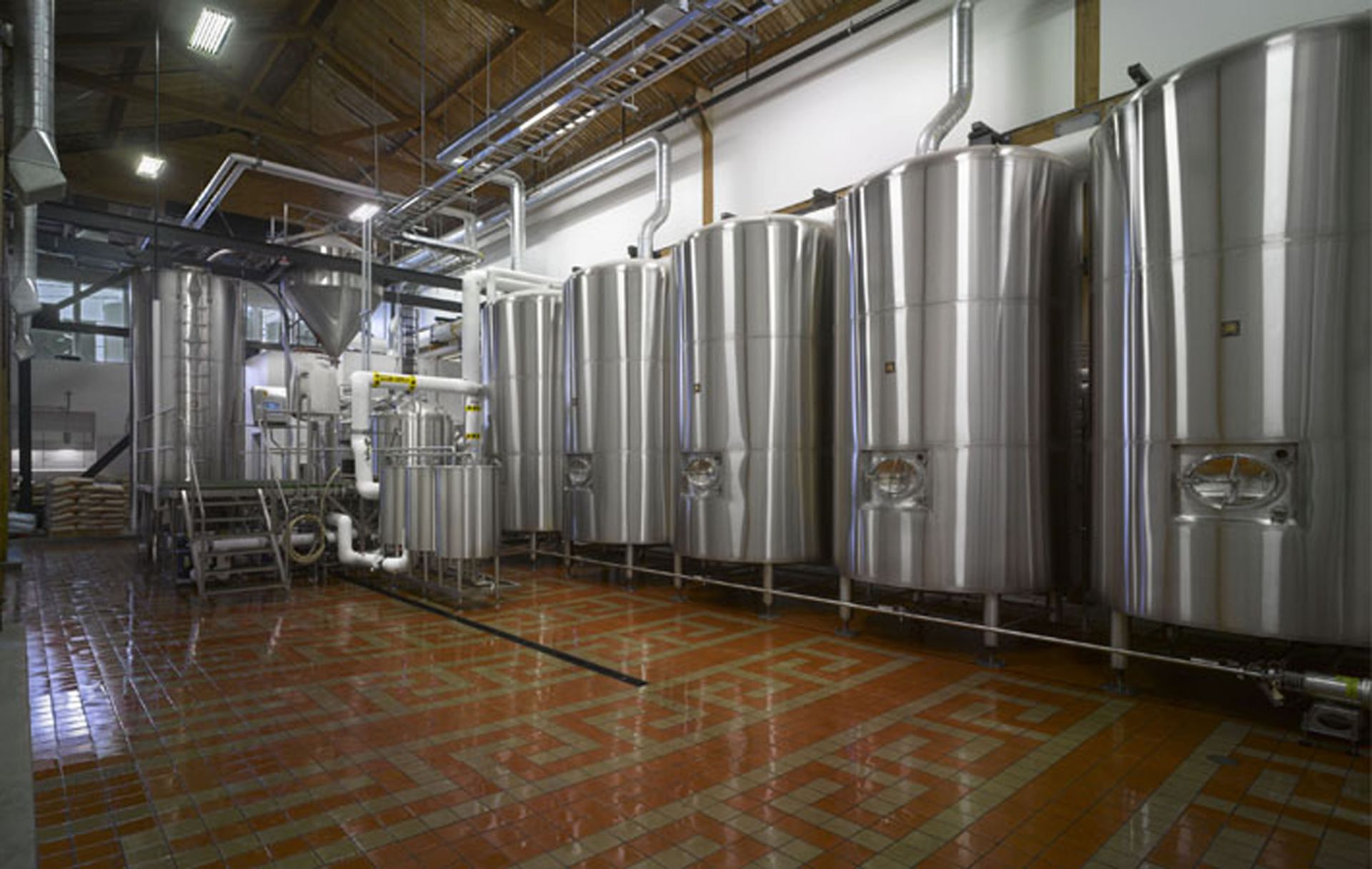 Modern Spirit Distillery Buildings - modlar.com