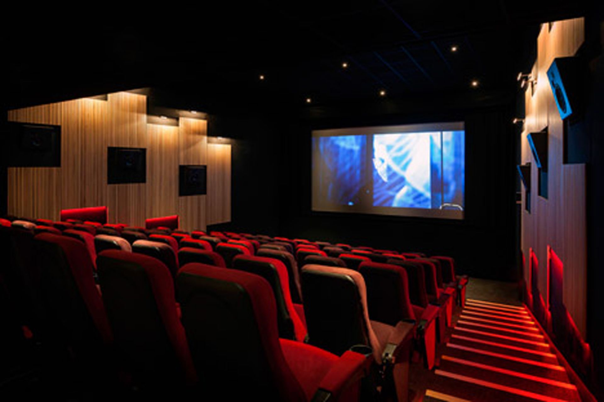 The Kino Interior Modlar