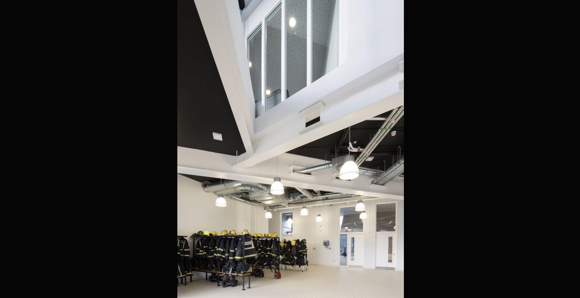 Trinity Long Room Hub - exterior - modlar.com
