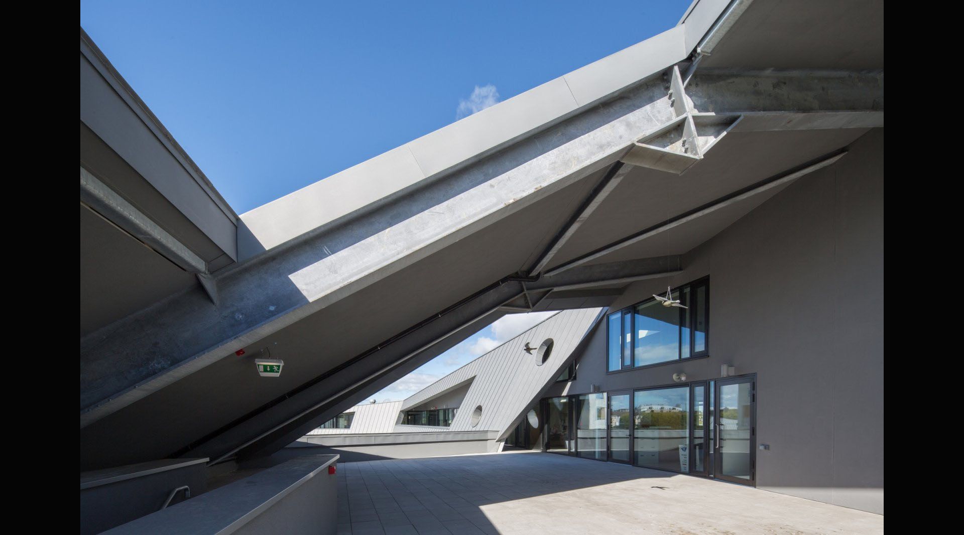 Trinity Long Room Hub - exterior - modlar.com