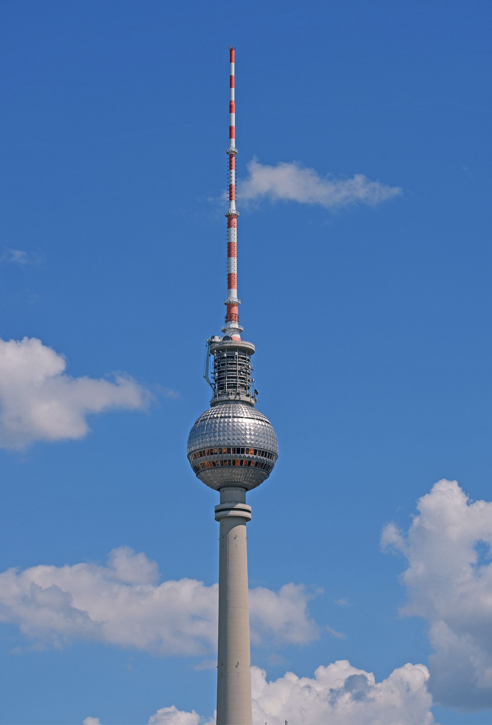 Eiffel Tower - Detail - modlar.com