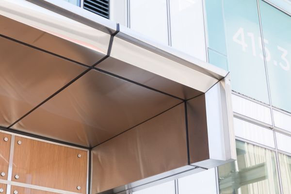 Overhang and trim detailing - modlar.com