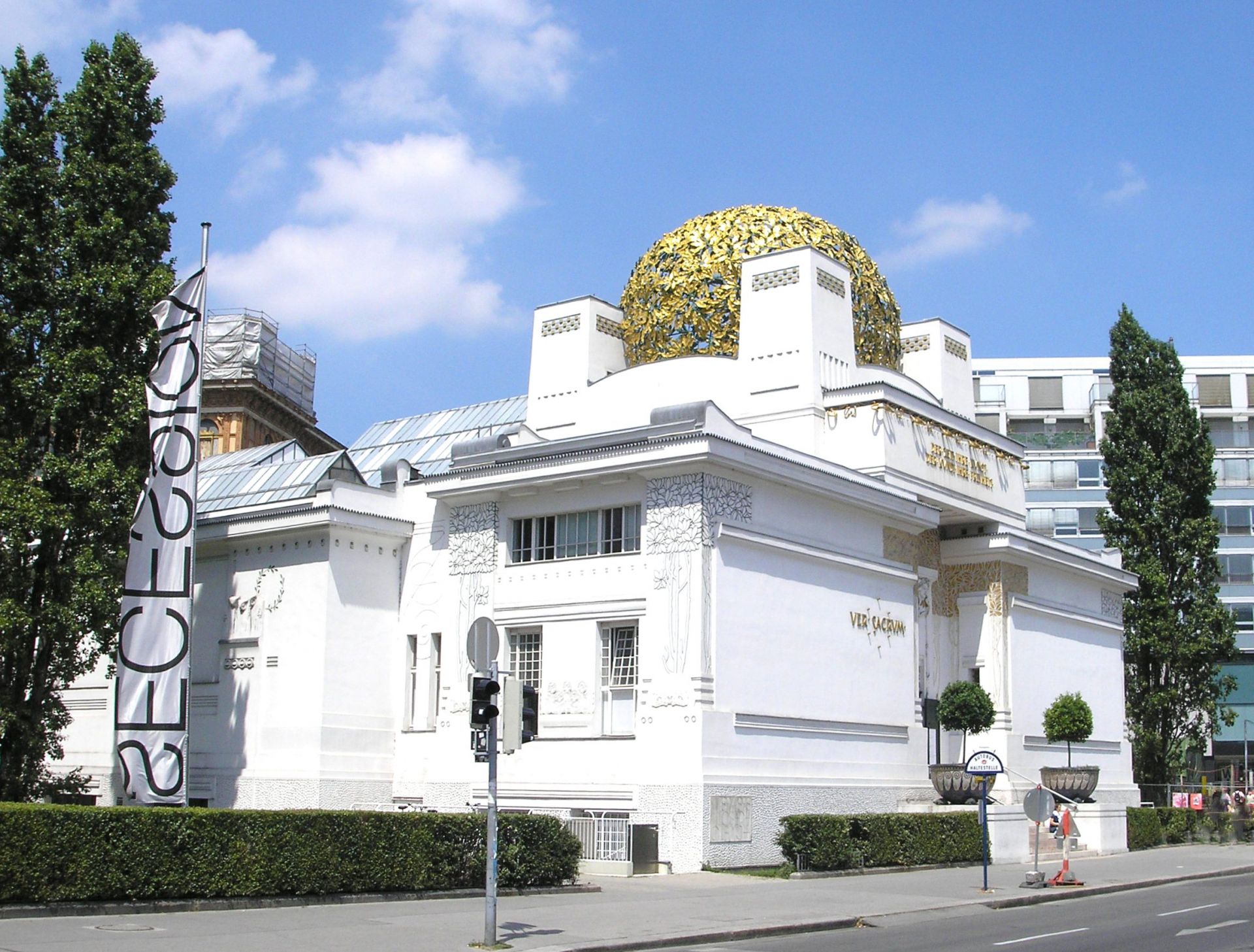 Secession Building - Exterior - modlar.com