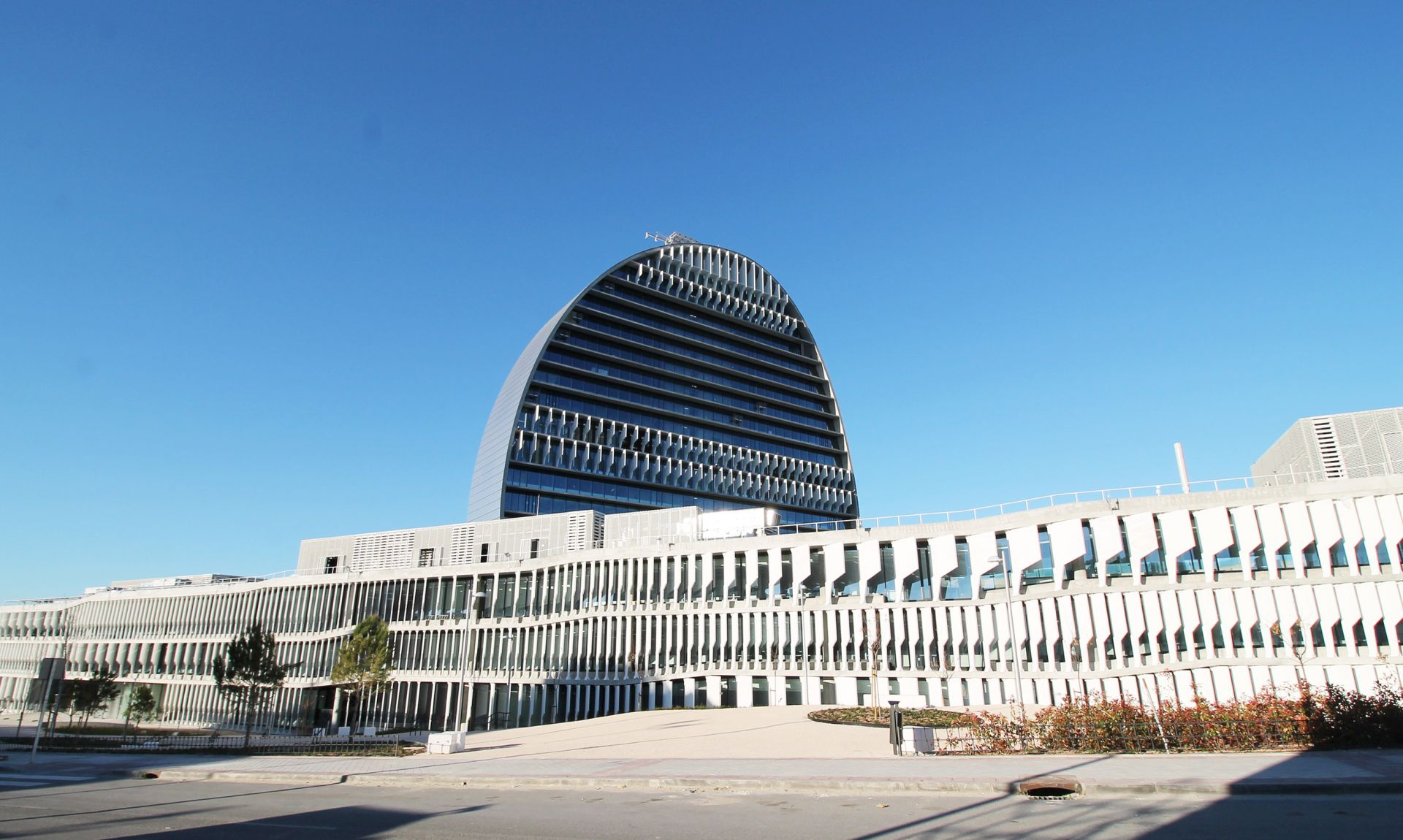 BBVA Headquarters Madrid - modlar.com