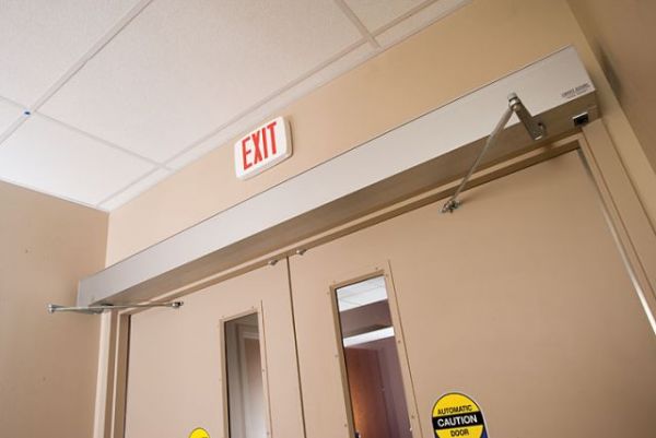 Series 7900 & 4900LE Surface Applied Fire Door Operators - modlar.com