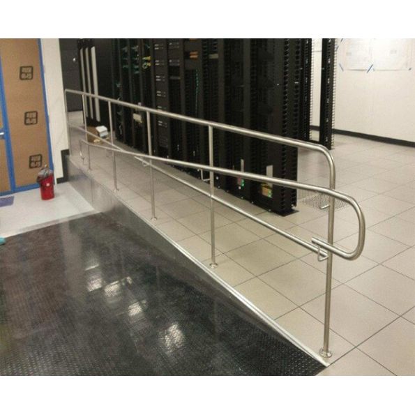 Stainless Steel Q Line Handrail - System DL1-2000 - modlar.com