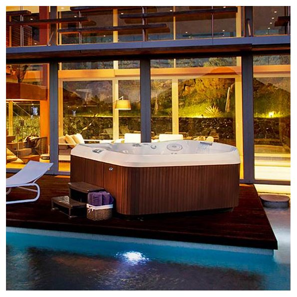 J-495™ Spacious Designer Entertainer's Hot Tub - modlar.com