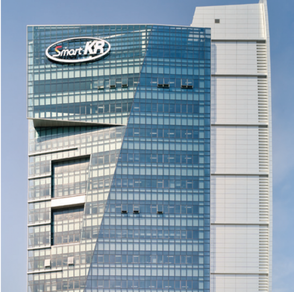 Solarban® z50 Solar Control Low-E Glass - modlar.com