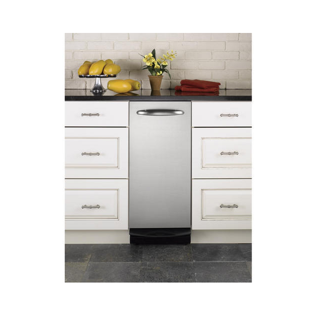 GE Profile™ Series Built-In 15" Trash Compactors - modlar.com