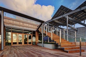 Timber Curtain Wall System - modlar.com