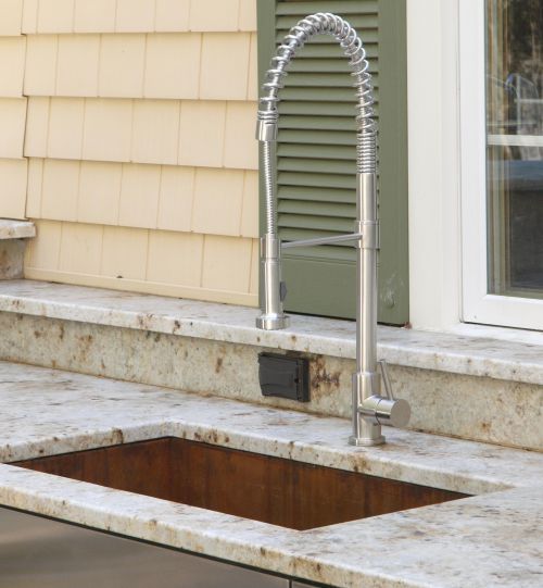 Danver's Outdoor Sinks & Faucets - modlar.com